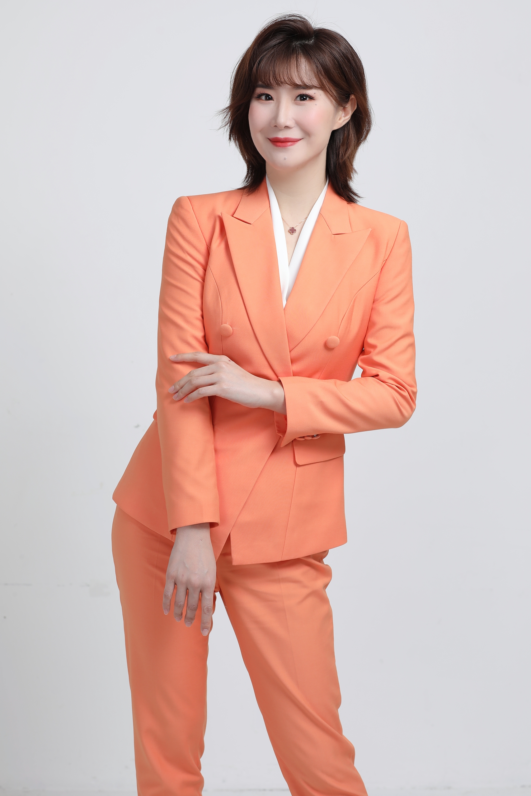 刘璐 现任广西广播电视台综合广播FM910节目部主管、主持人-广西民族大学传媒学院